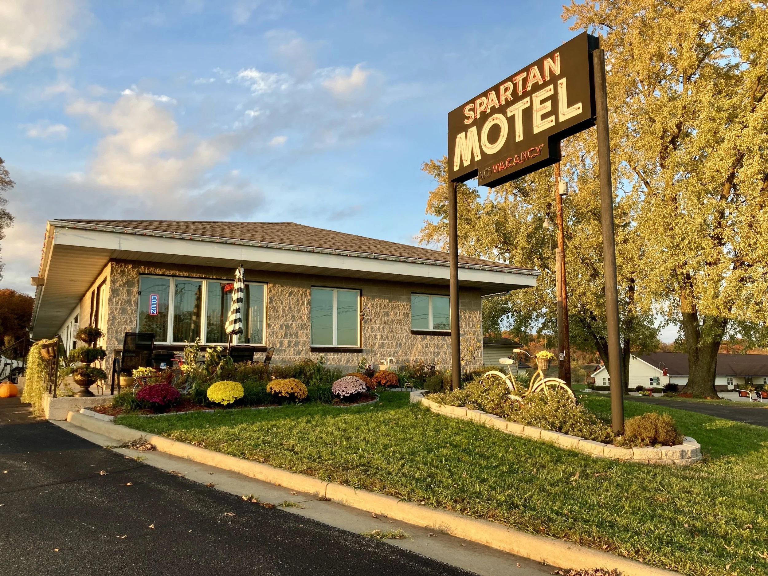 Spartan Motel