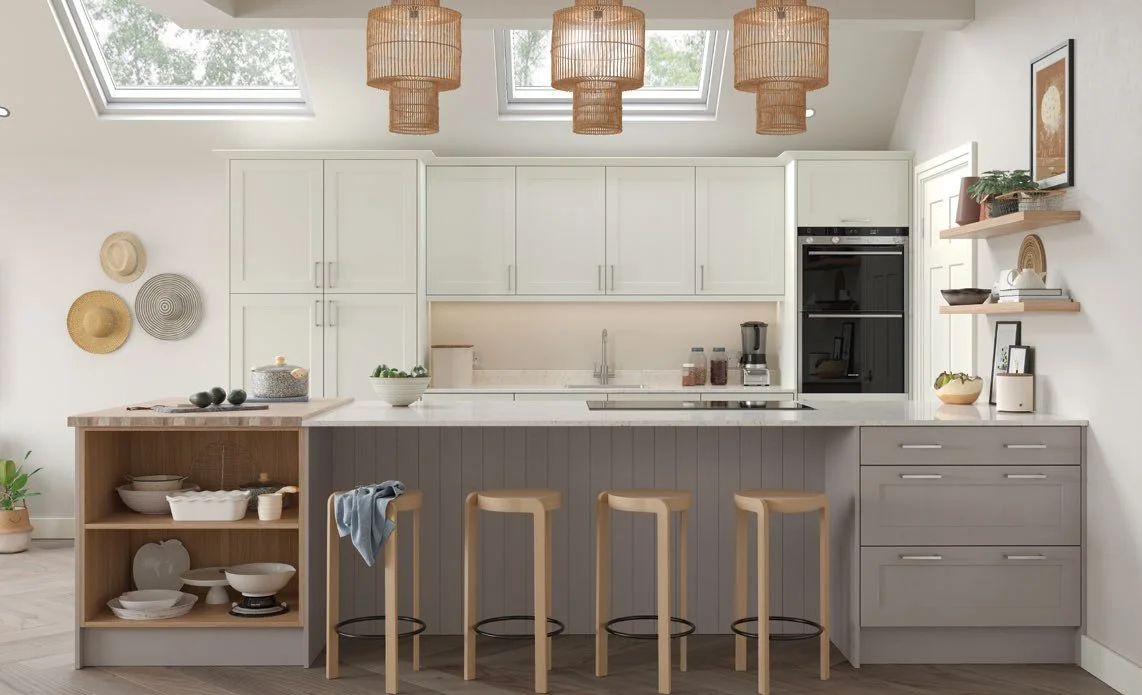 Dakota Narrow Rail Kitchen — Kitchen World
