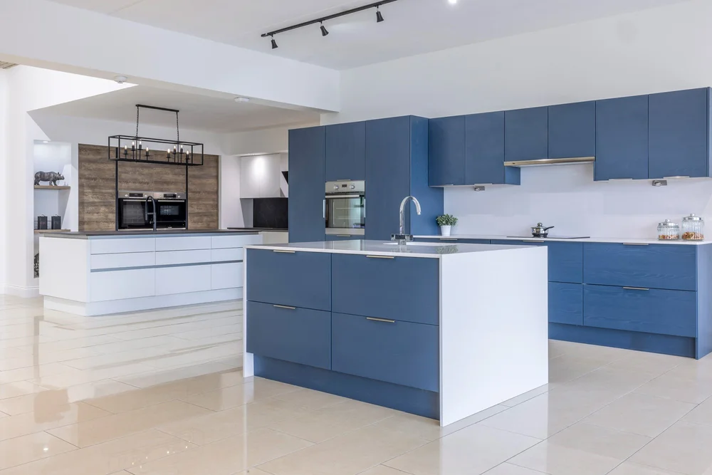 The Manhattan Kitchen — Kitchen World