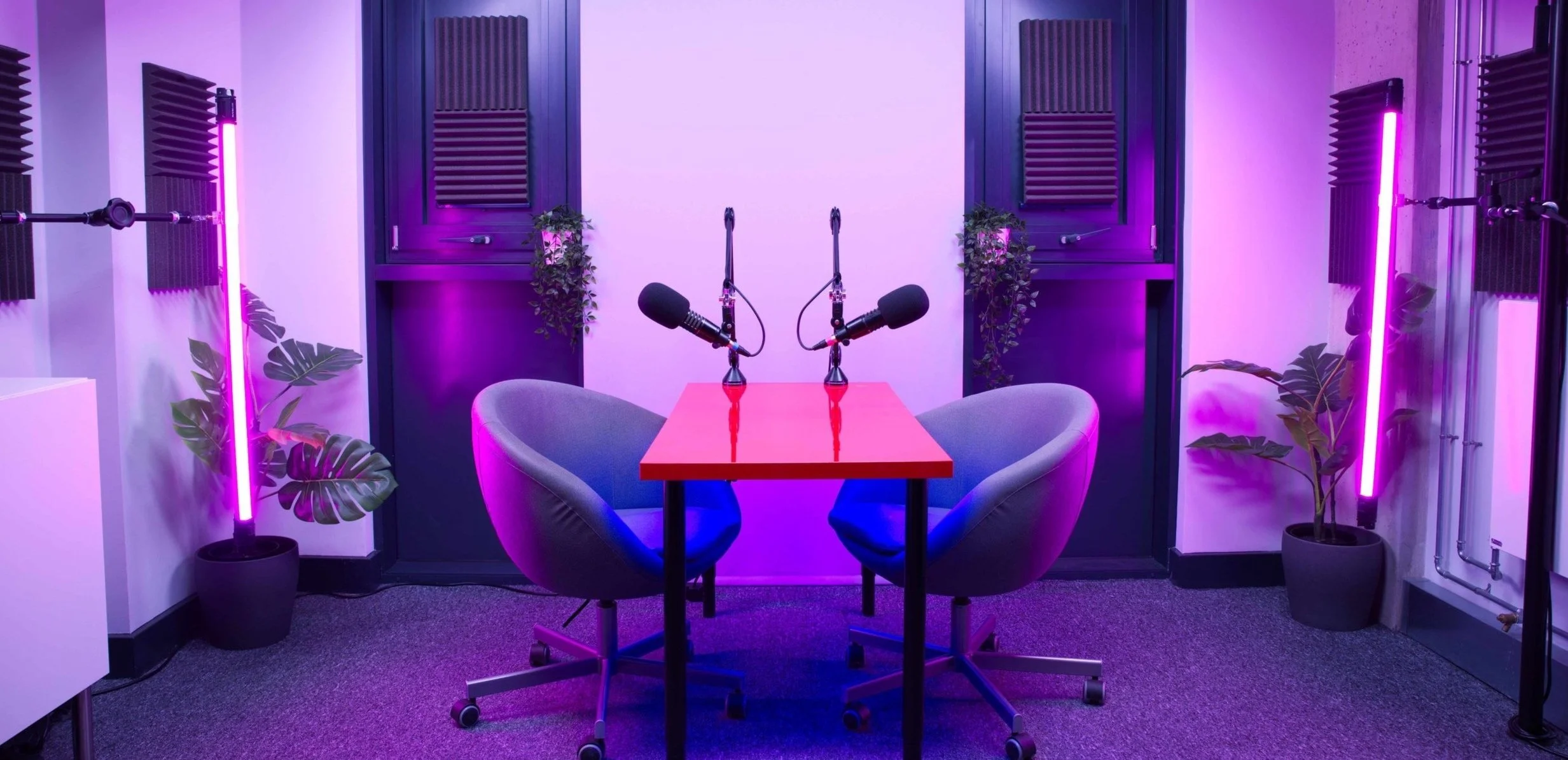 Podcast Studio Hire | London | £90ph w/Engineer