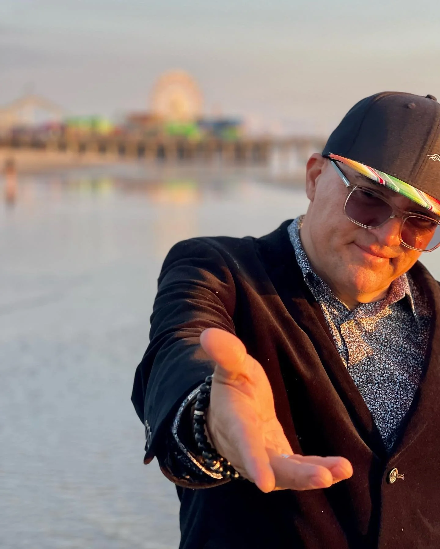 Contact 3 — The Santa Fe VIP