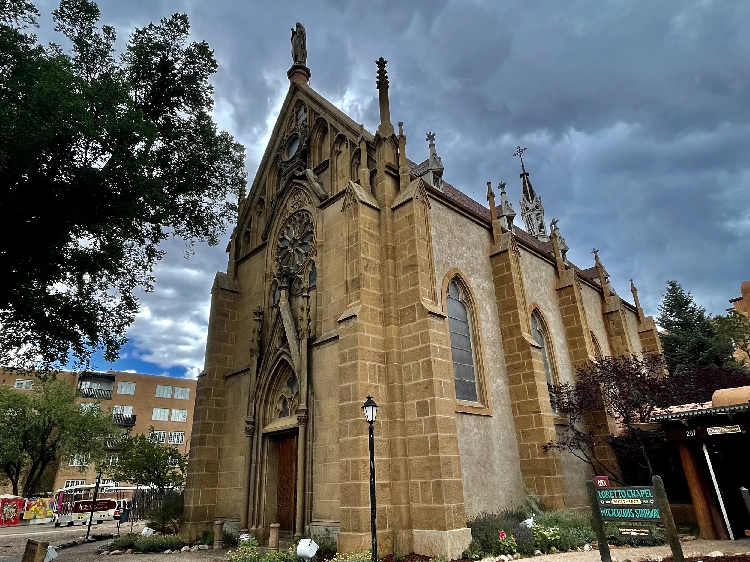 Your private guided tour to Santa Fe’s unique history, architecture ...