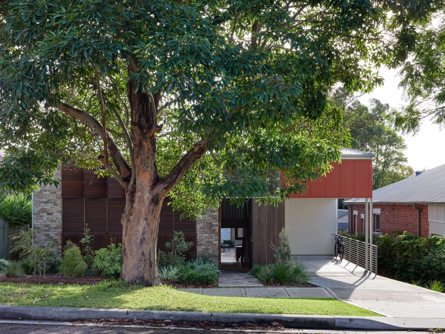 Merewether Gully House — anthrosite