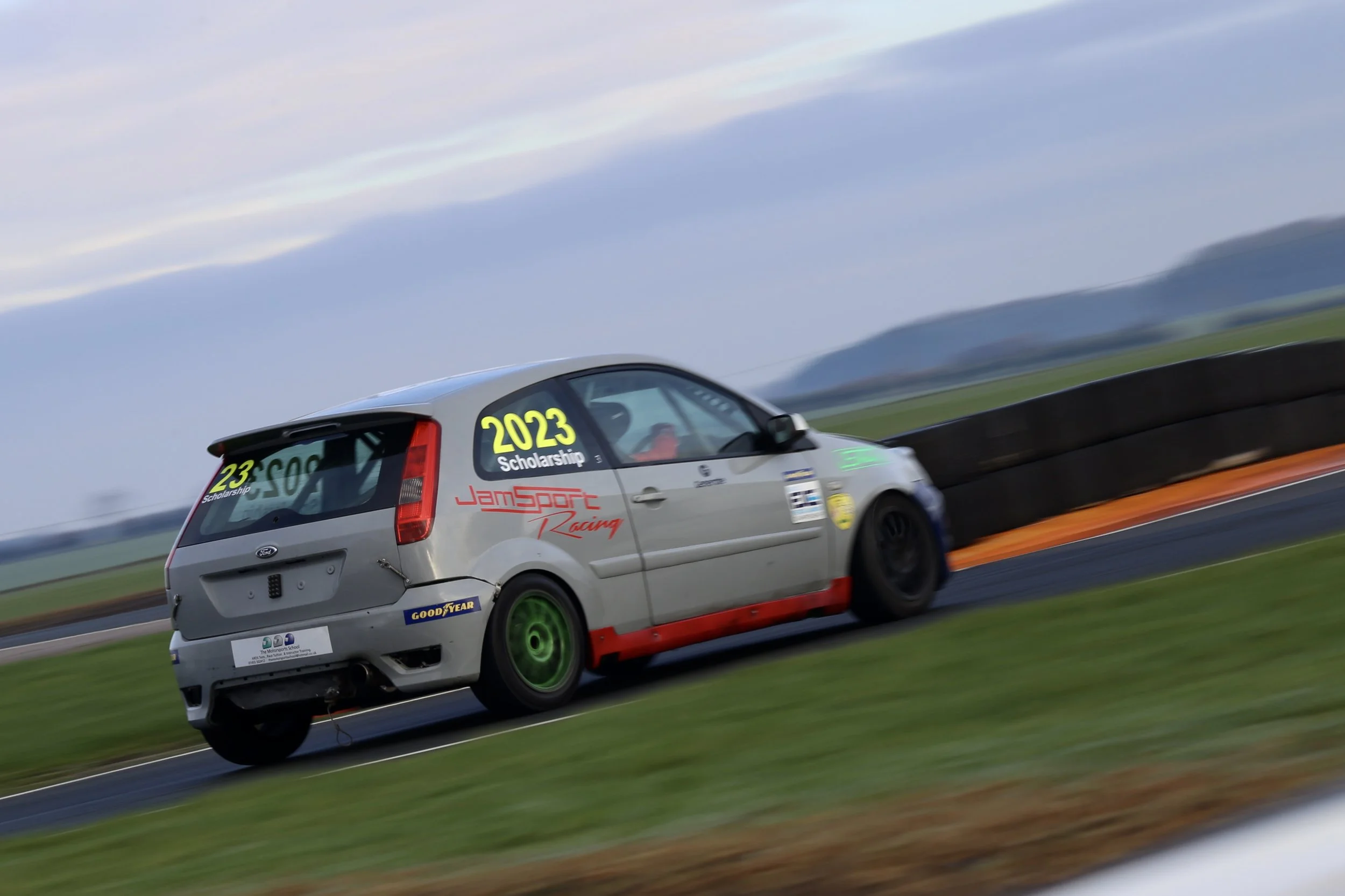 Scholarship — Jamsport Racing