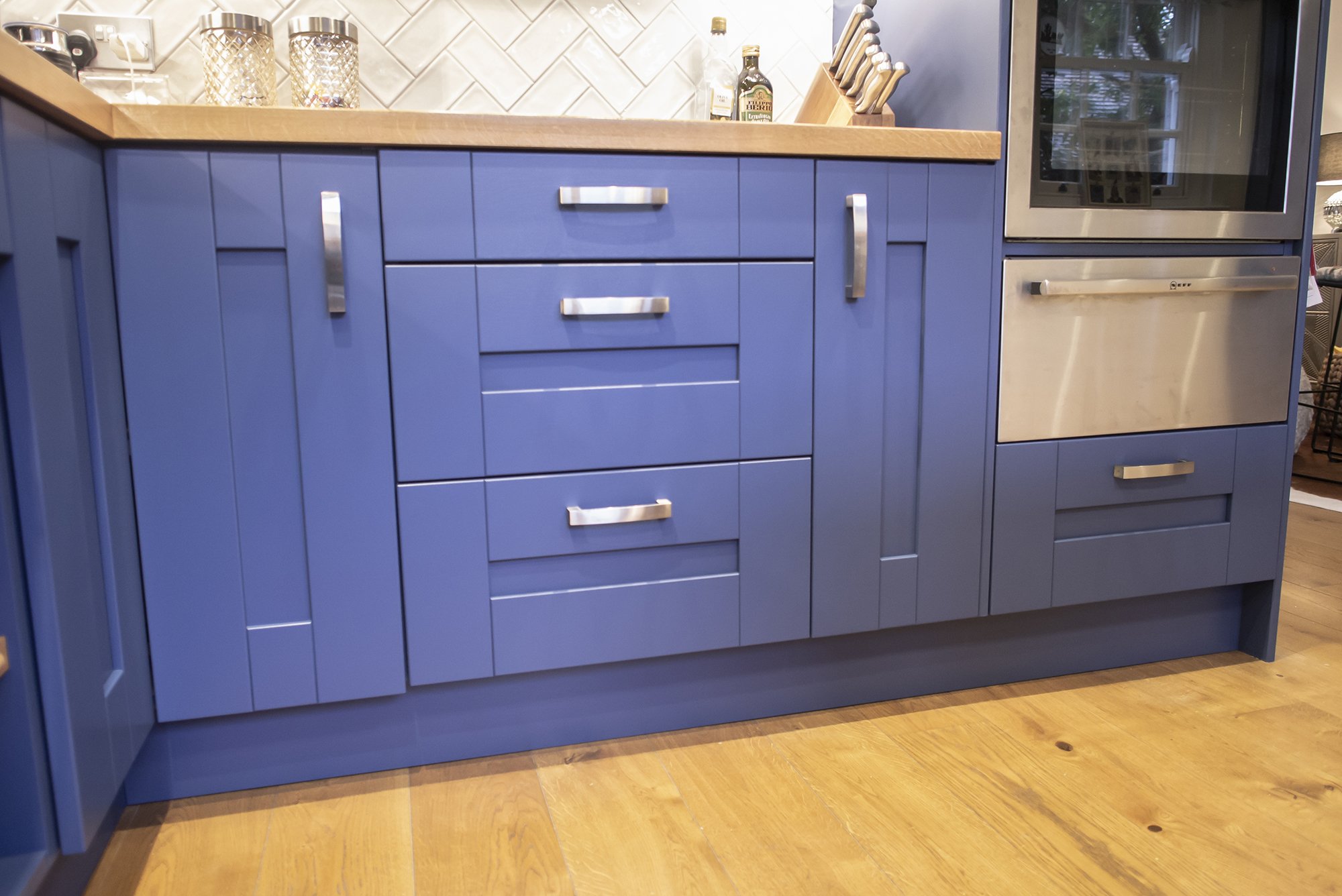 Kitchen cabinet painting with exciting colour ranges from Farrow & Ball ...