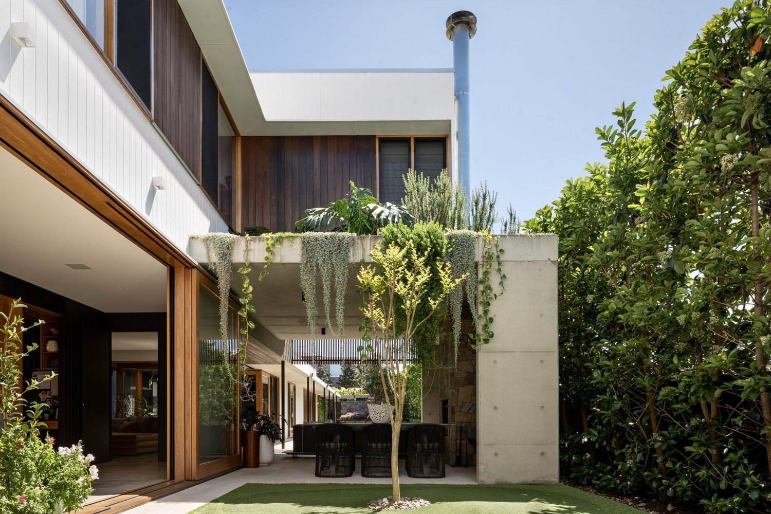 7 Courtyard House | Shaun Lockyer Architects