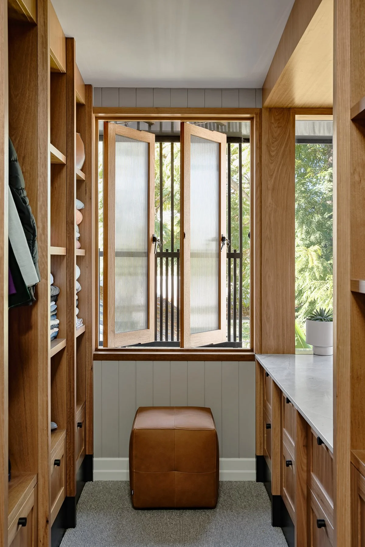 Aston | Shaun Lockyer Architects