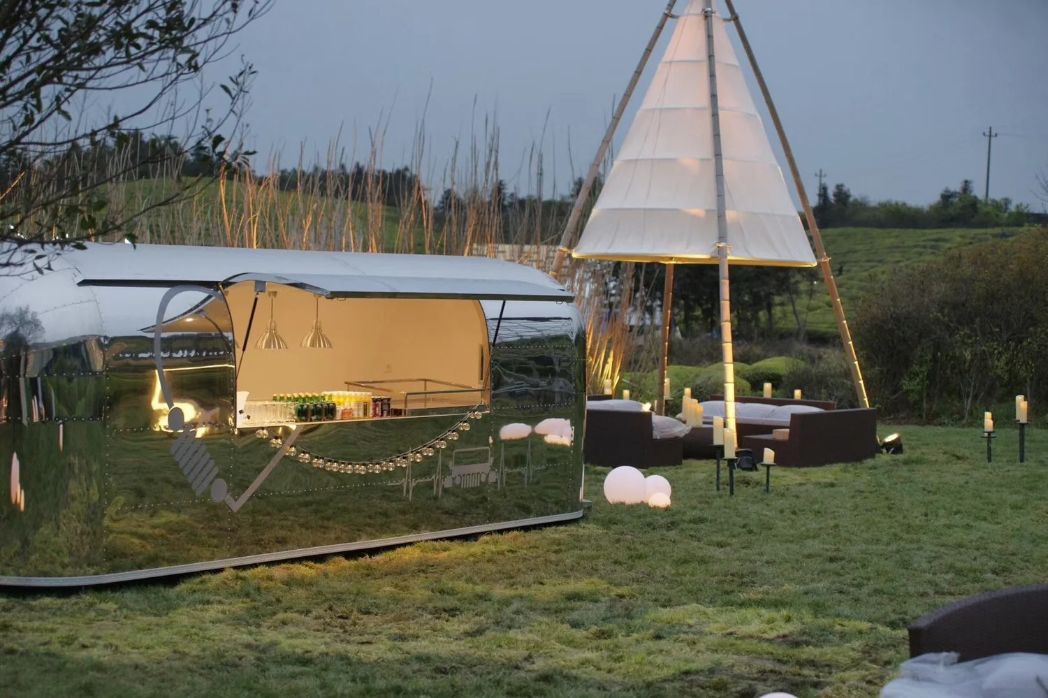 Food and Caravan Trailers in Melbourne - Magic Trailers World