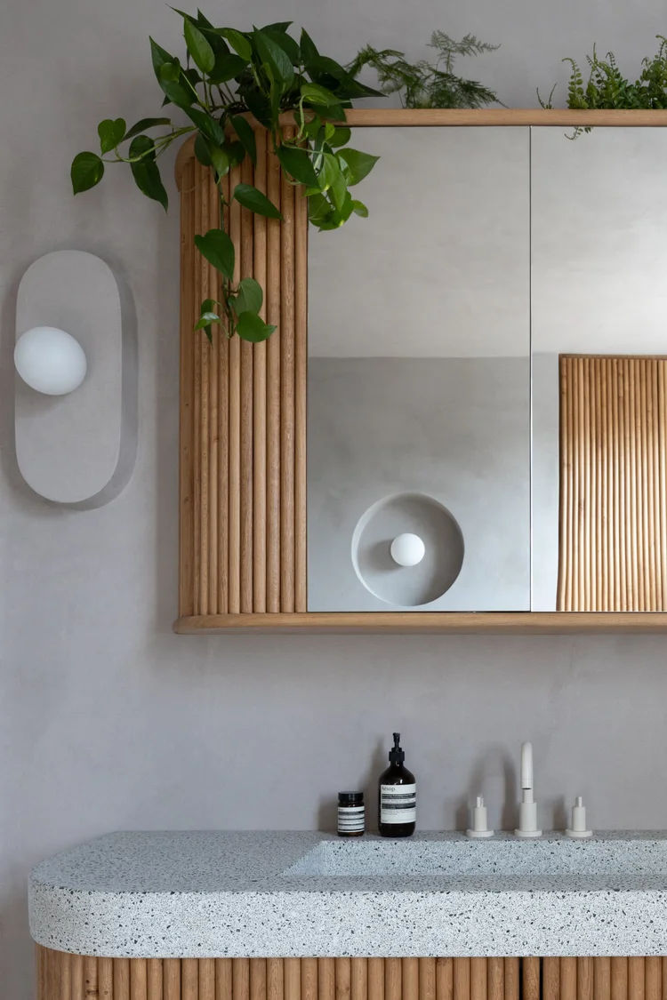 Gardeners Vanity — James Bowyer Furniture
