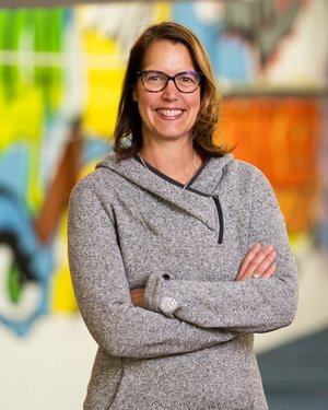 Pickle & Chill: Largest Midwest pickleball hub. Indoor/outdoor courts ...