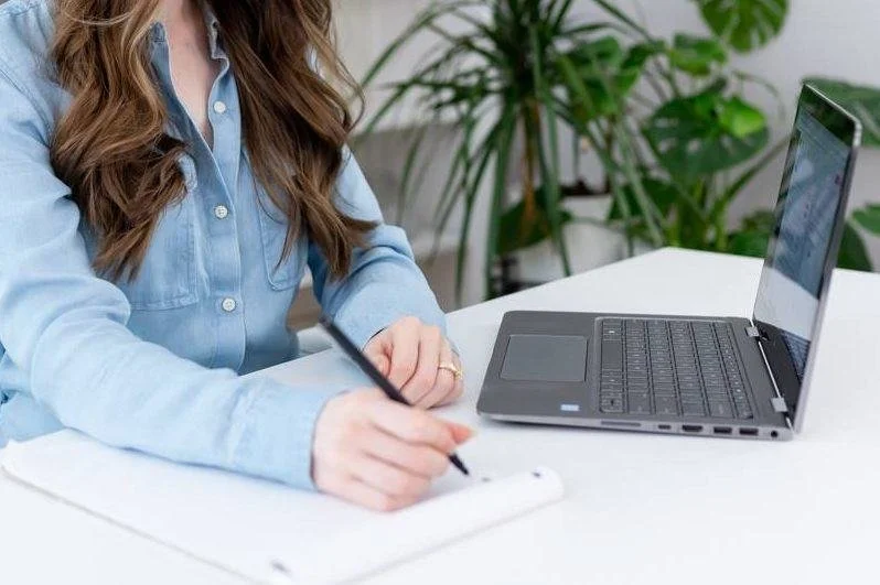 How to Make YouTube Your Full-Time Job (Practical Advice & Steps from a ...