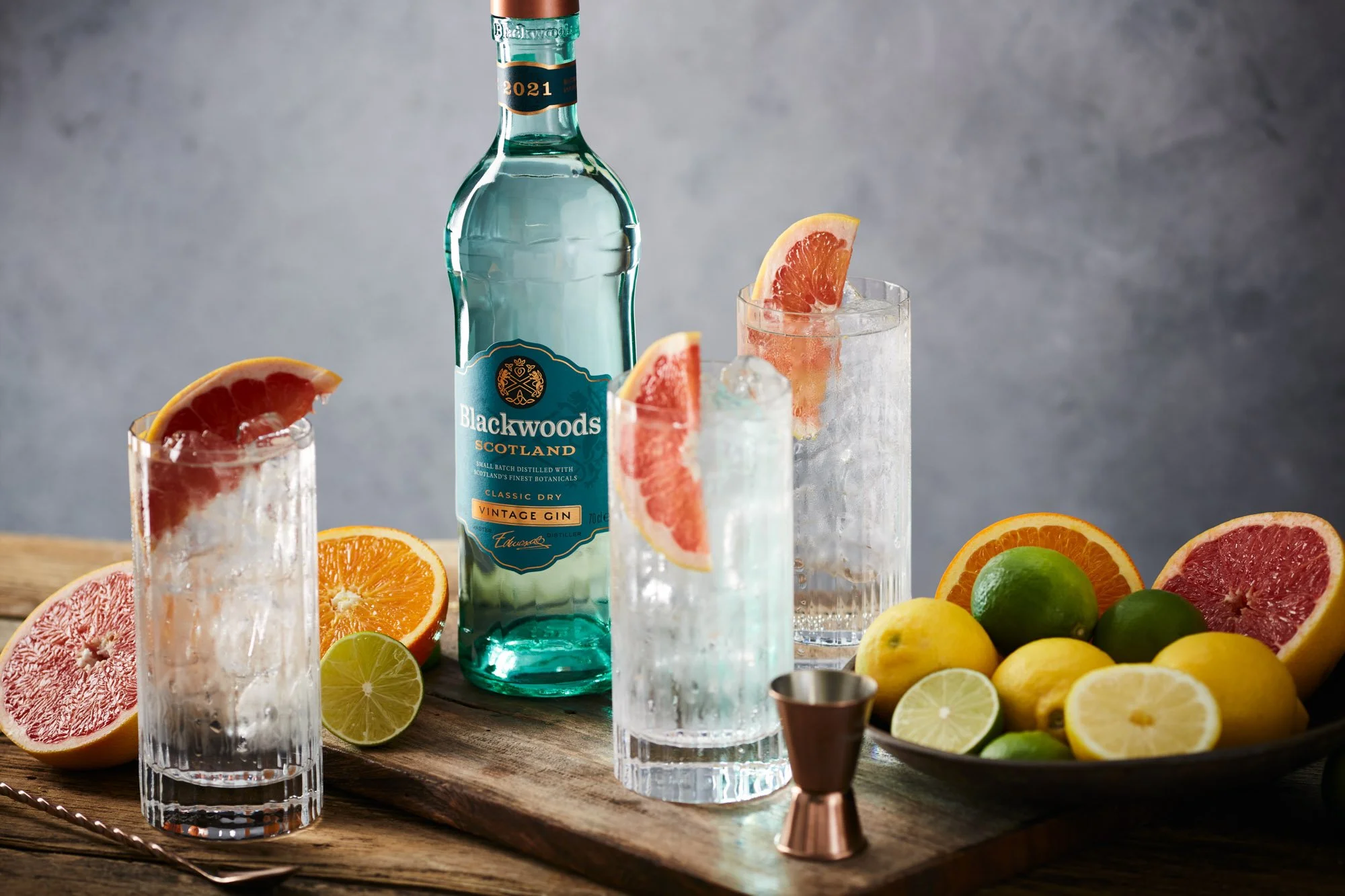 PRODUCTS | Handcrafted Gins & Botanical Vodka — Blackwoods