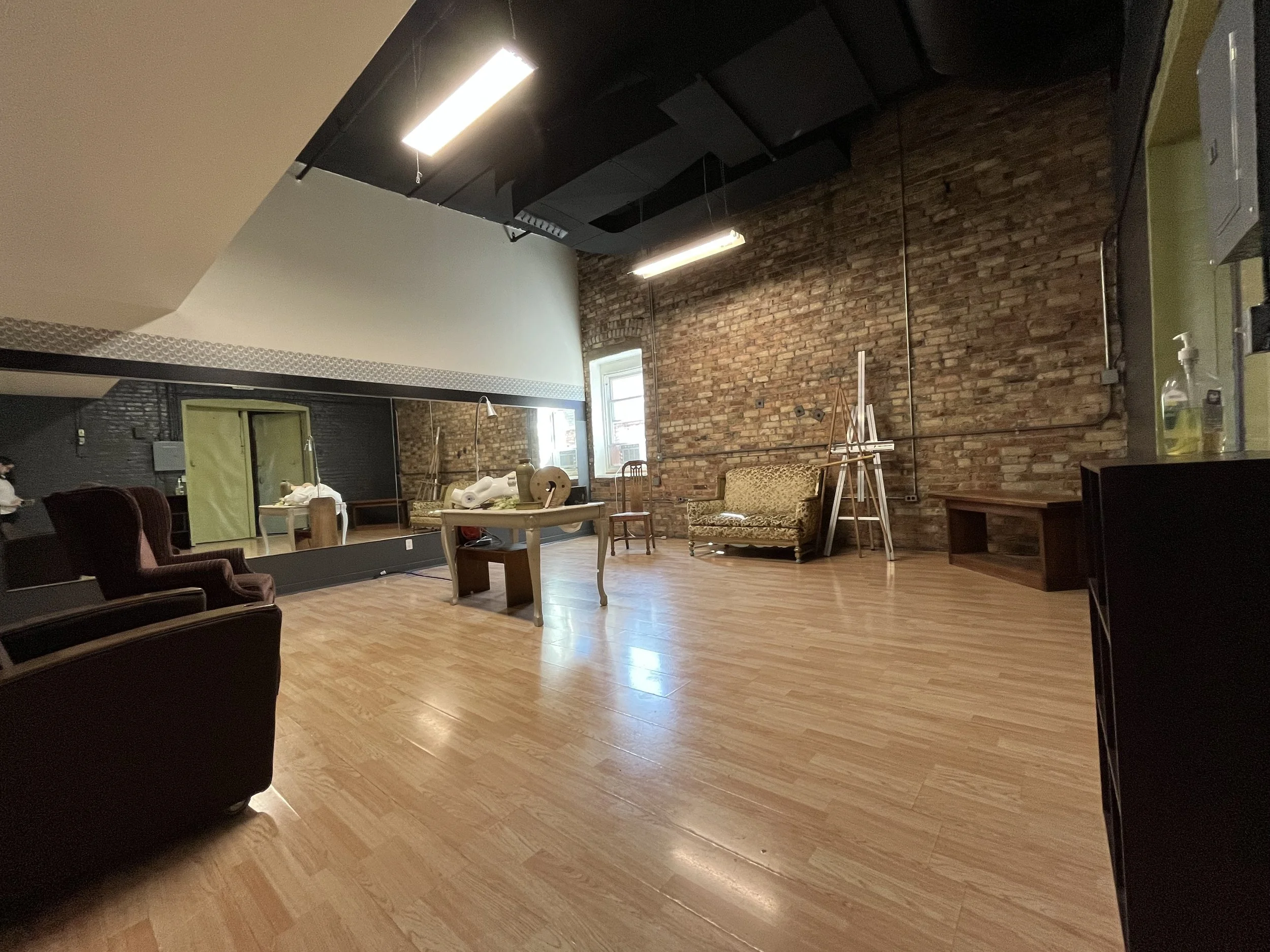 The Carriage Factory — Art 634