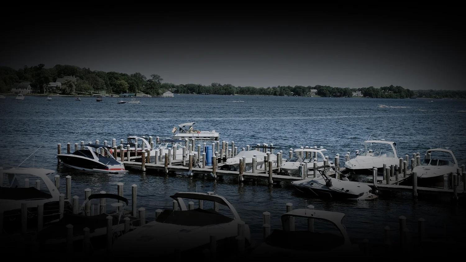 Hours & Location - Steak & Seafood Restaurant on Lake Minnetonka — 6Smith