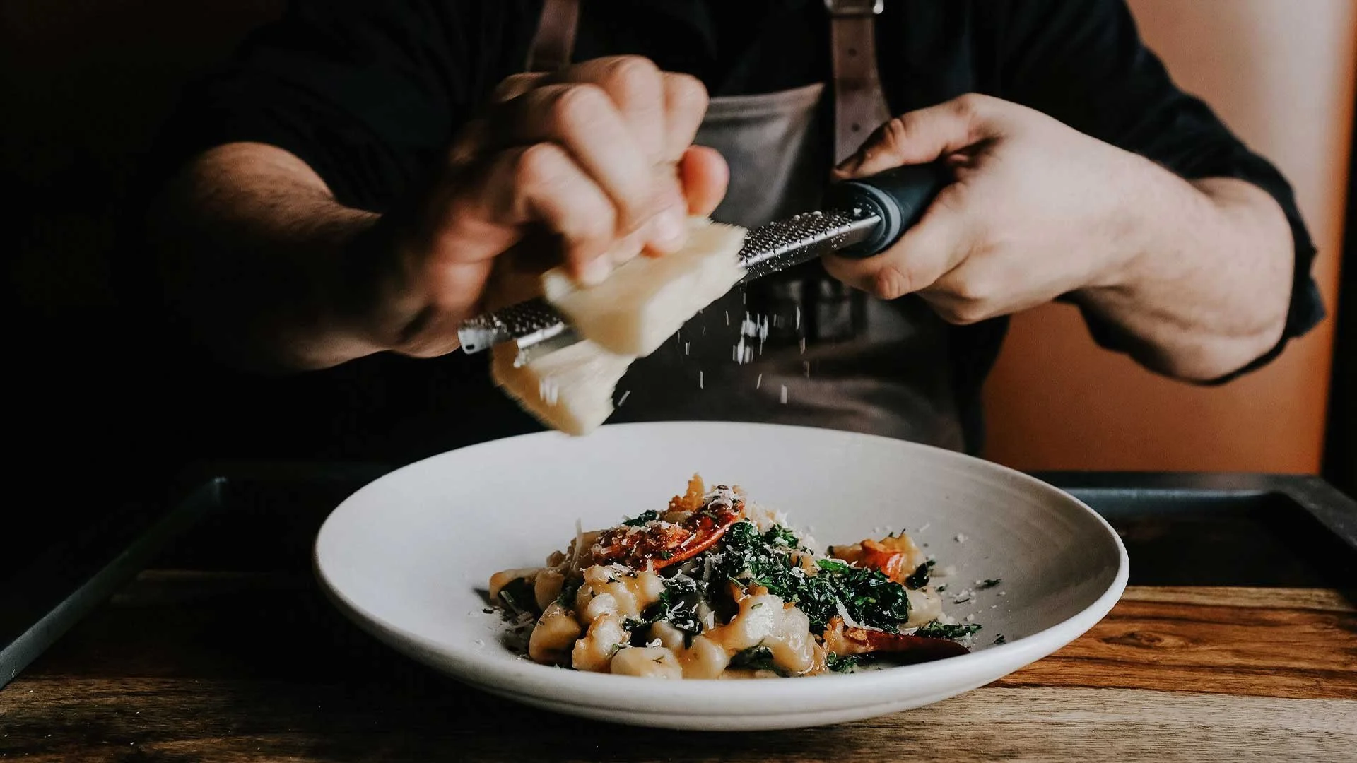 6Smith Restaurant | Steak & Seafood Restaurant on Lake Minnetonka