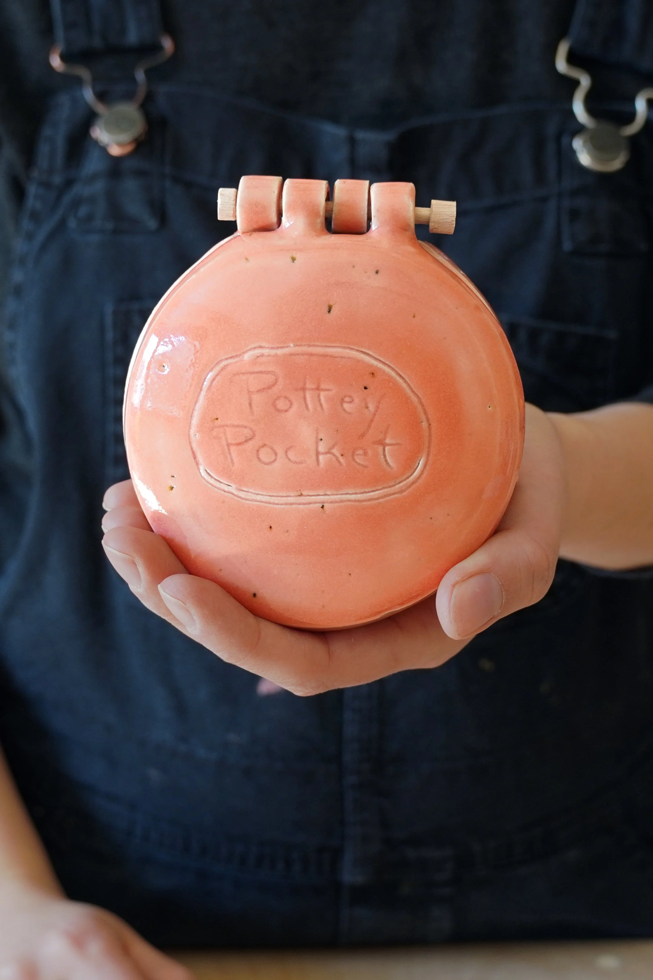 I made a Polly Pocket out of clay — pottery to the people