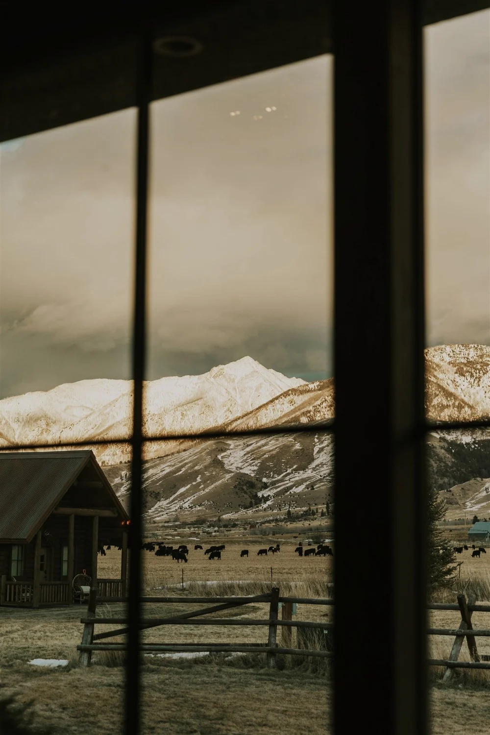 Copper Rose Ranch Wedding Guide | Livingston, MT — Courtney Folkman ...