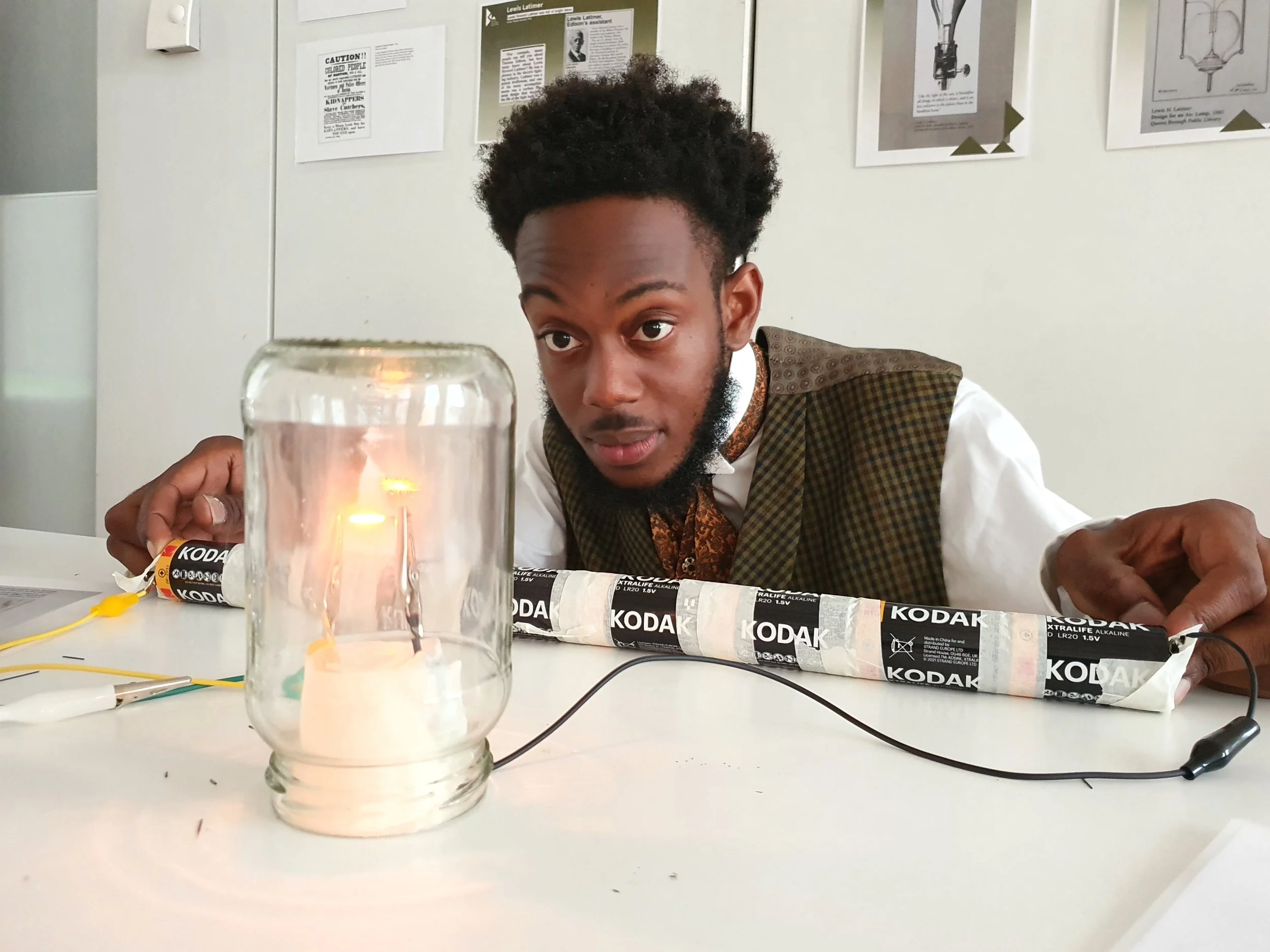 Who Really Invented The Light Bulb Black Man | Shelly Lighting