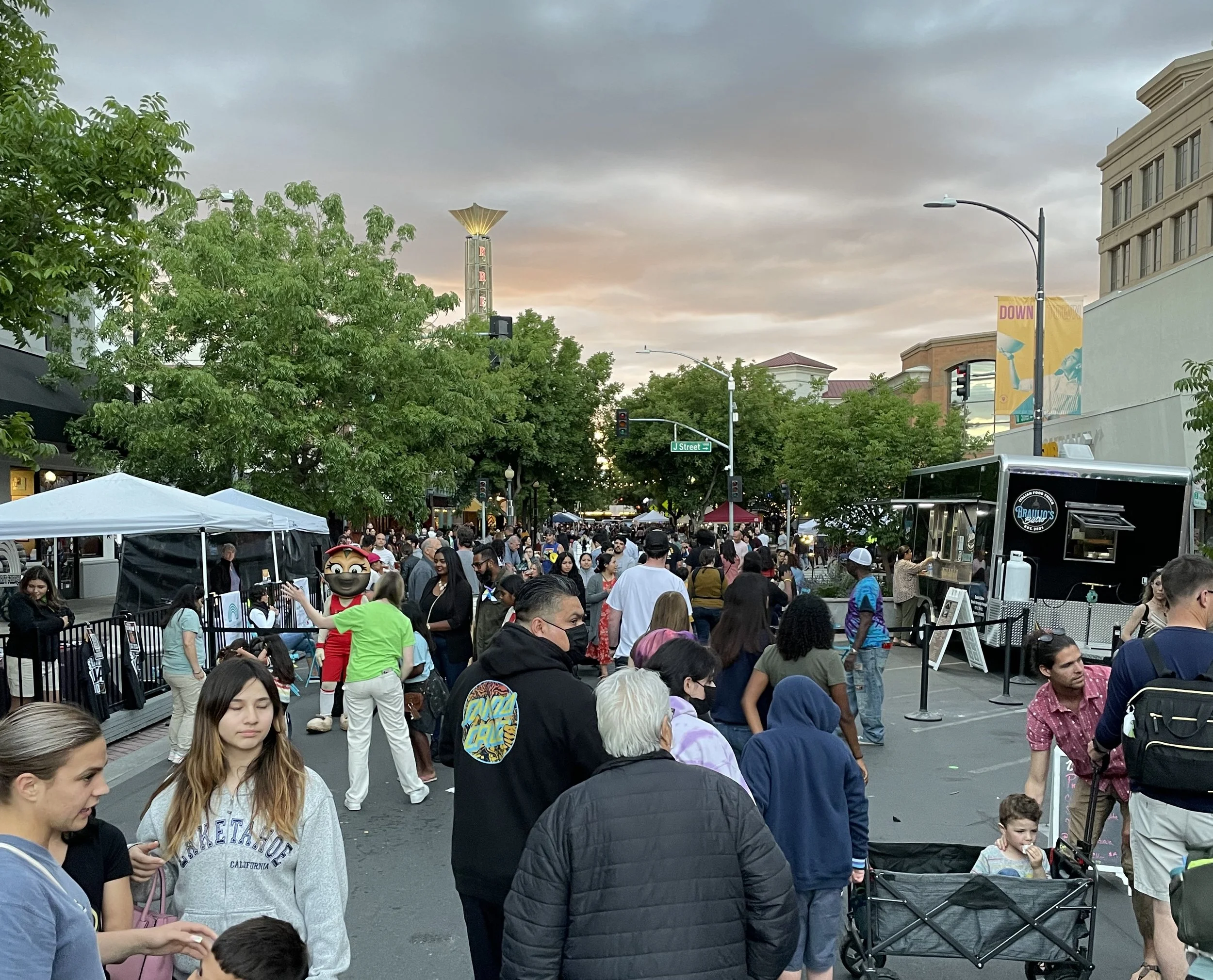 DoMo First Fridays — Downtown Modesto