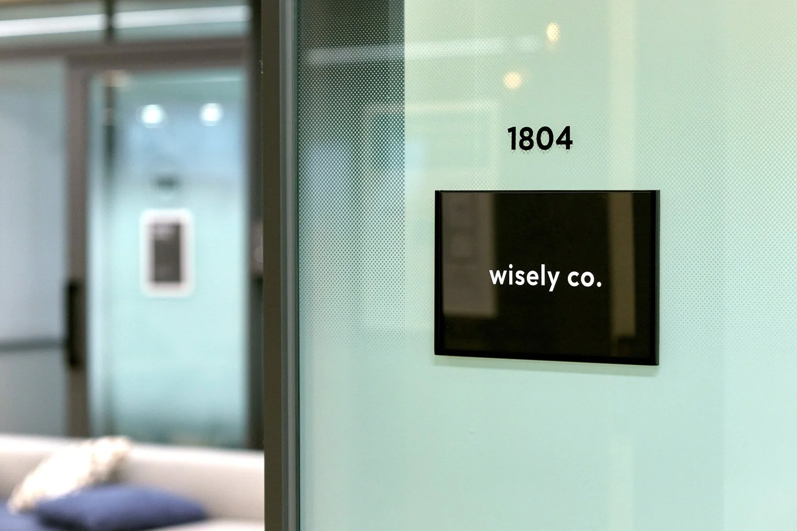 업무환경과 복지 — Wisely Company Career