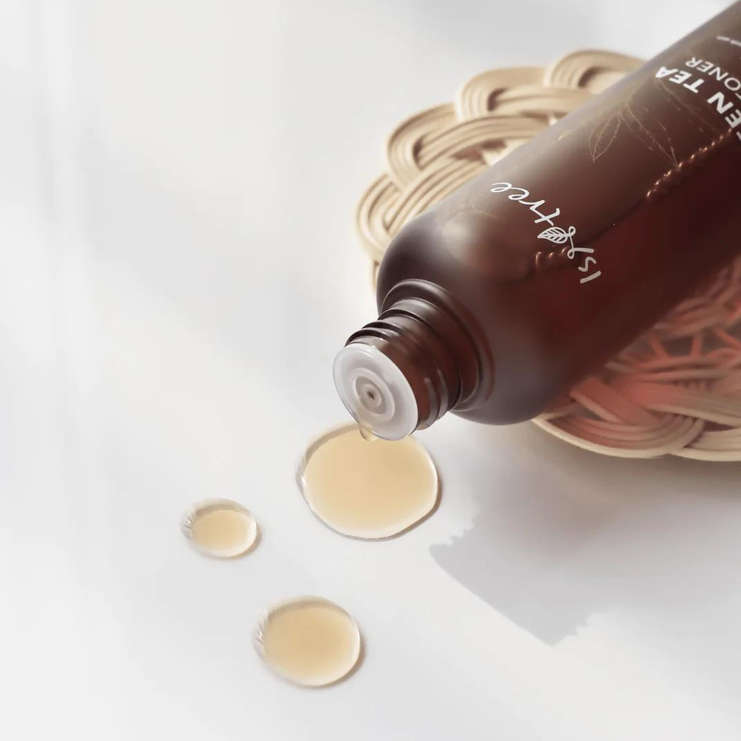ISNTREE Green Tea Fresh Toner 200ml | OoshTush | Free Shipping $40+ USD ...