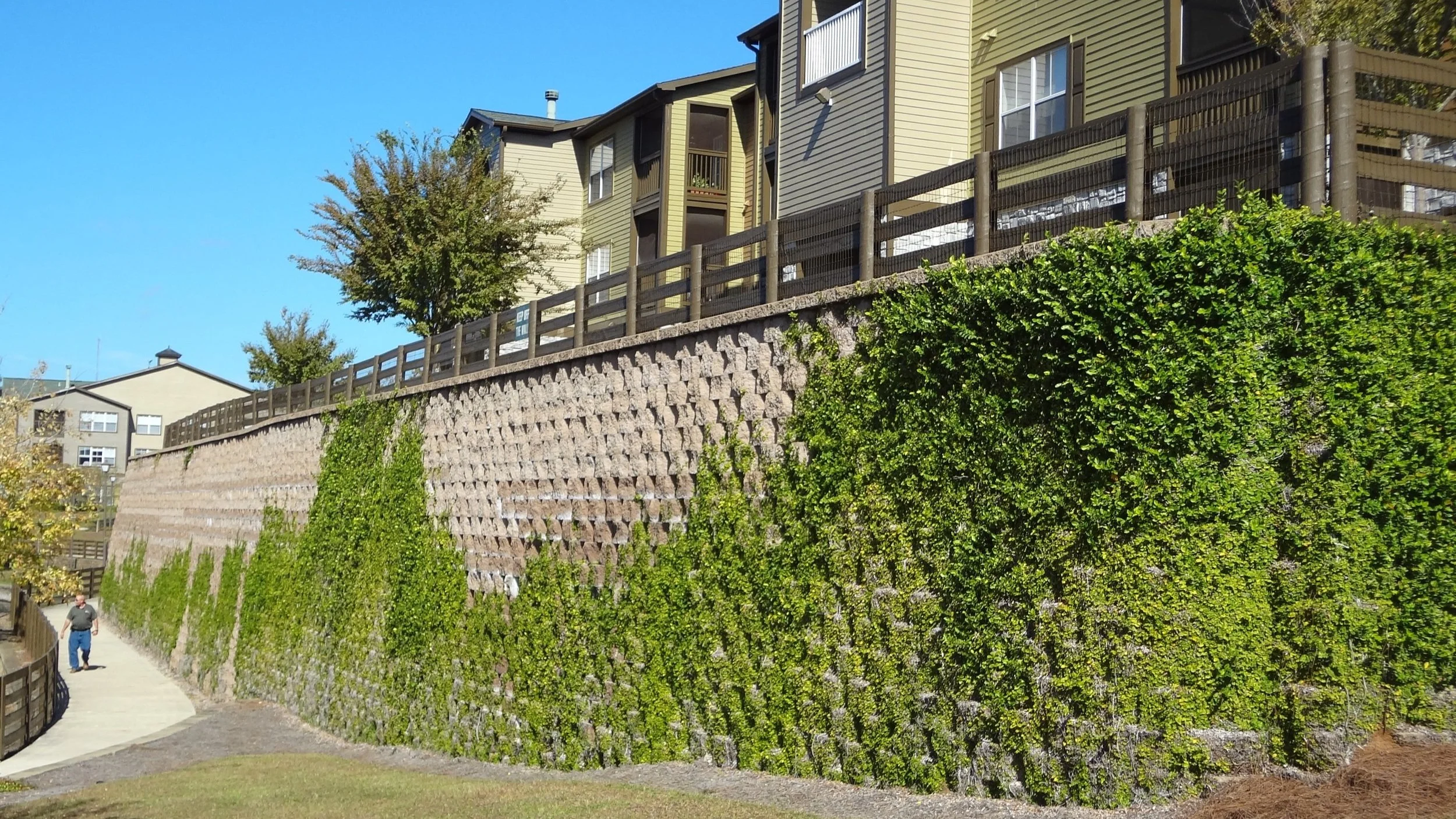 Repairs — Pinnacle Design/Build Group, Inc. - Retaining Walls