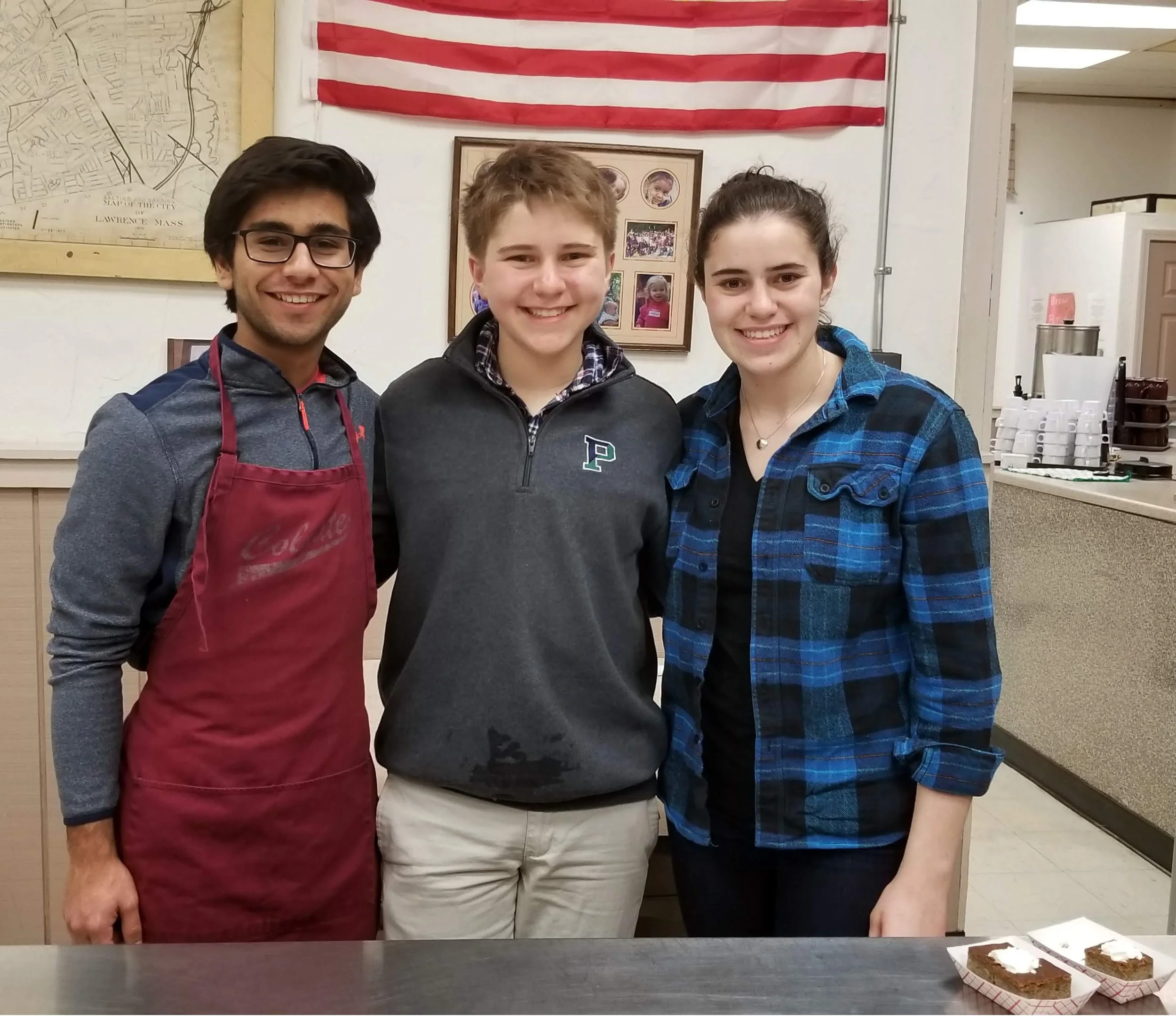 Volunteer — Bread and Roses