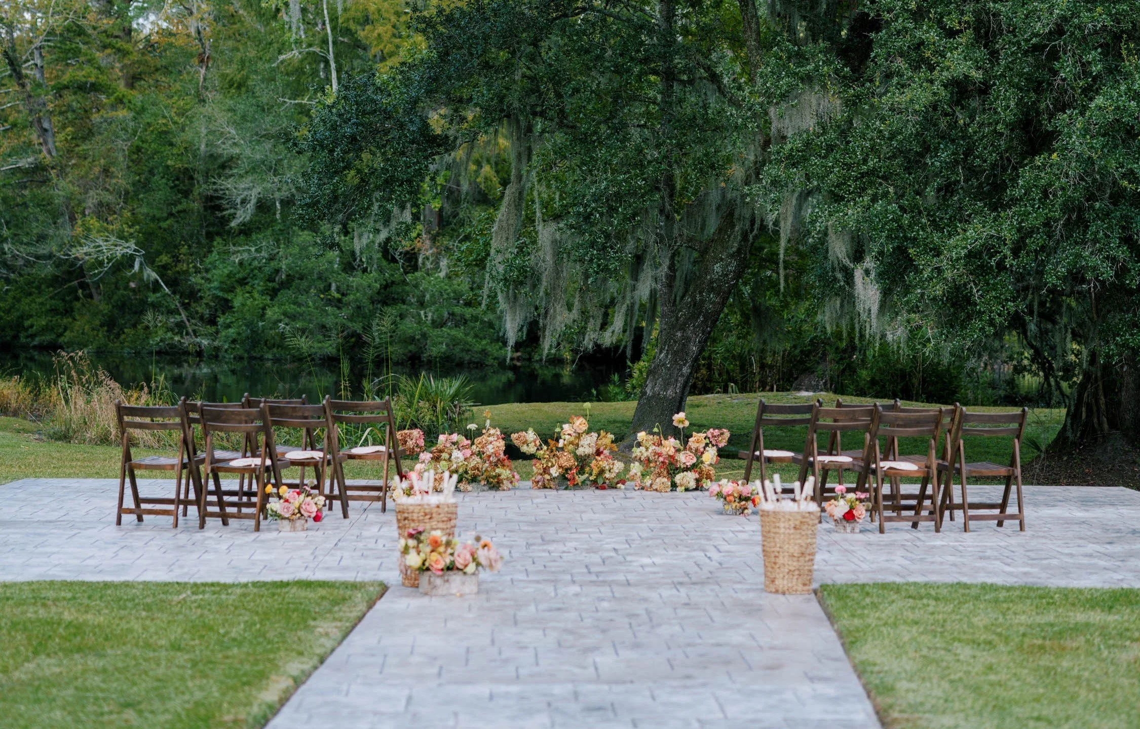 Charleston event venue — Lovegrove Estate