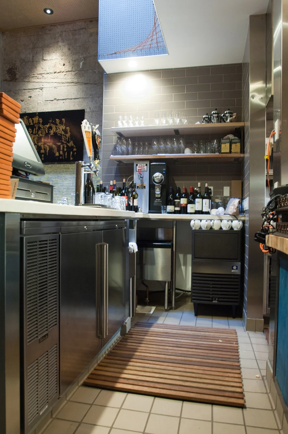 Small Restaurant Kitchen Design Ideas