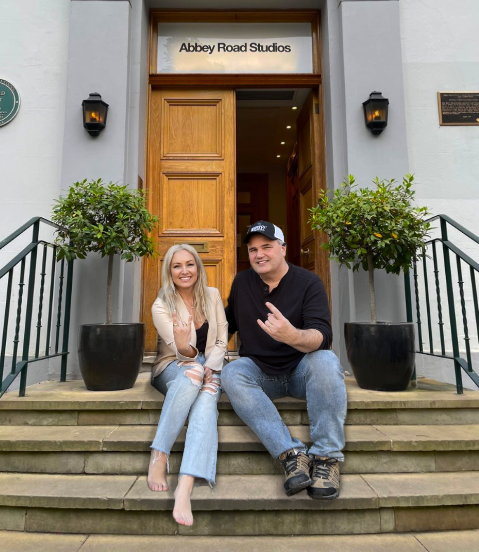 SAMANTHA RAE MEDIA — Samantha Rae Official