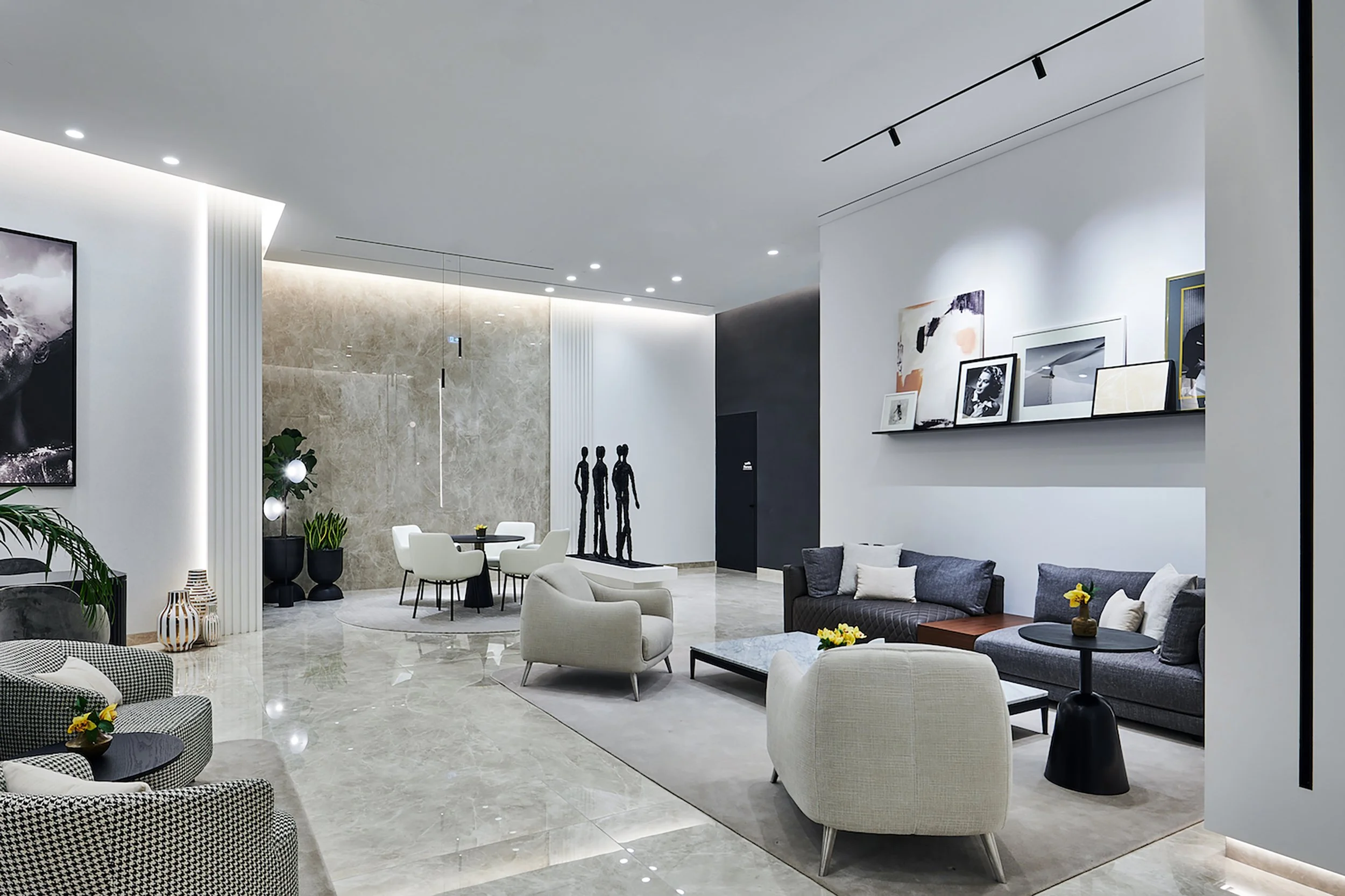 Clé d'Or | Retail — Capsule Arts