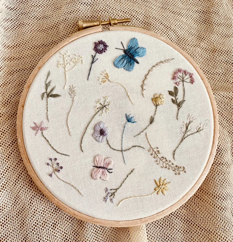 Stitch Garden Sampler, Easy Embroidery Kit for Beginners — Julias Broderie