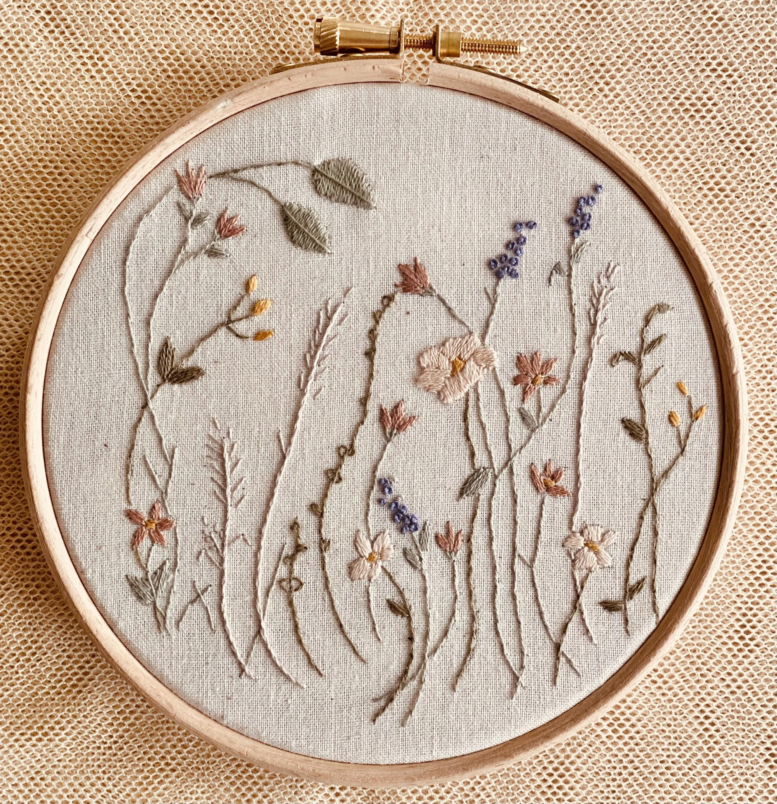 Dried Flowers Embroidery Kit — Julias Broderie
