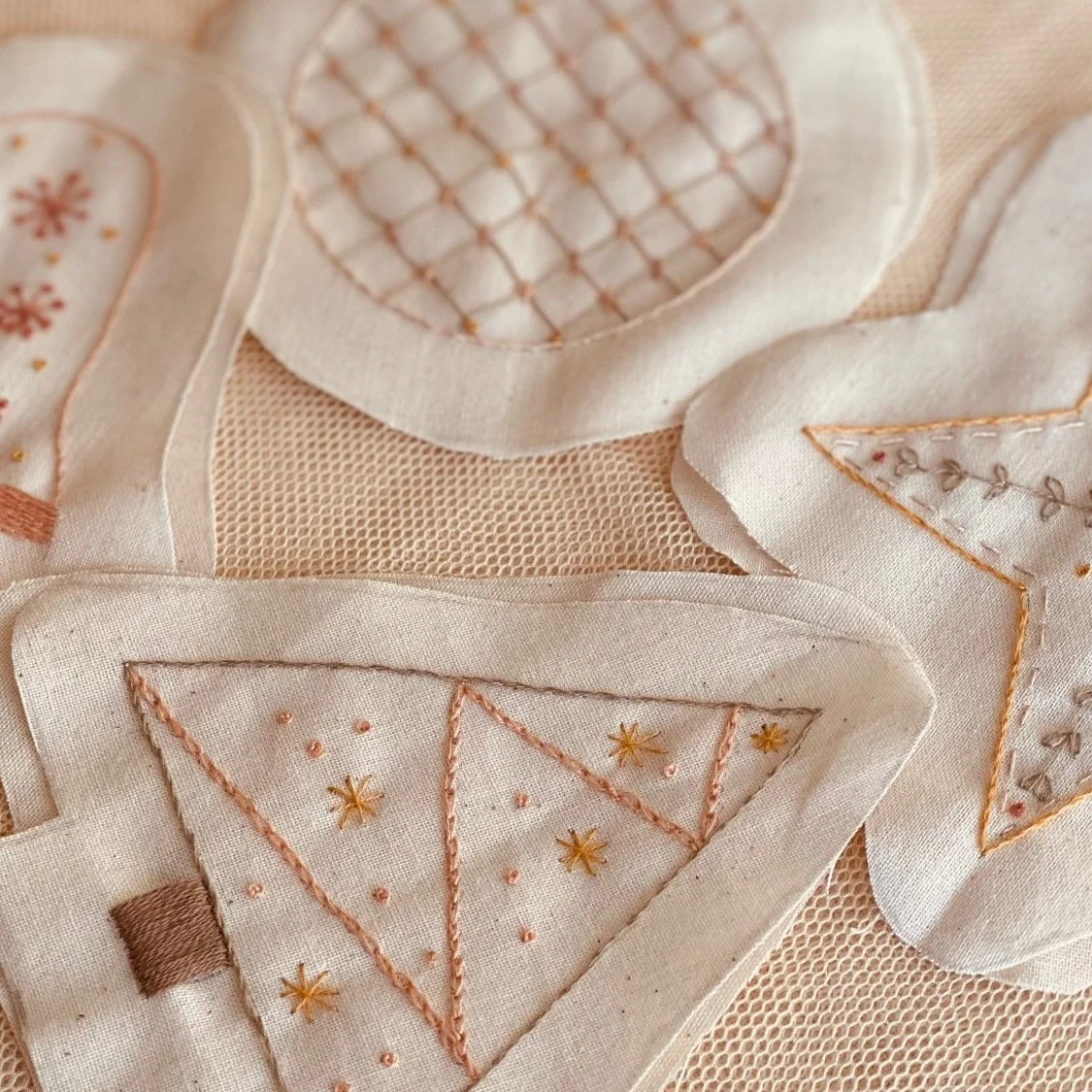 Embroidery Journey Box — Julias Broderie
