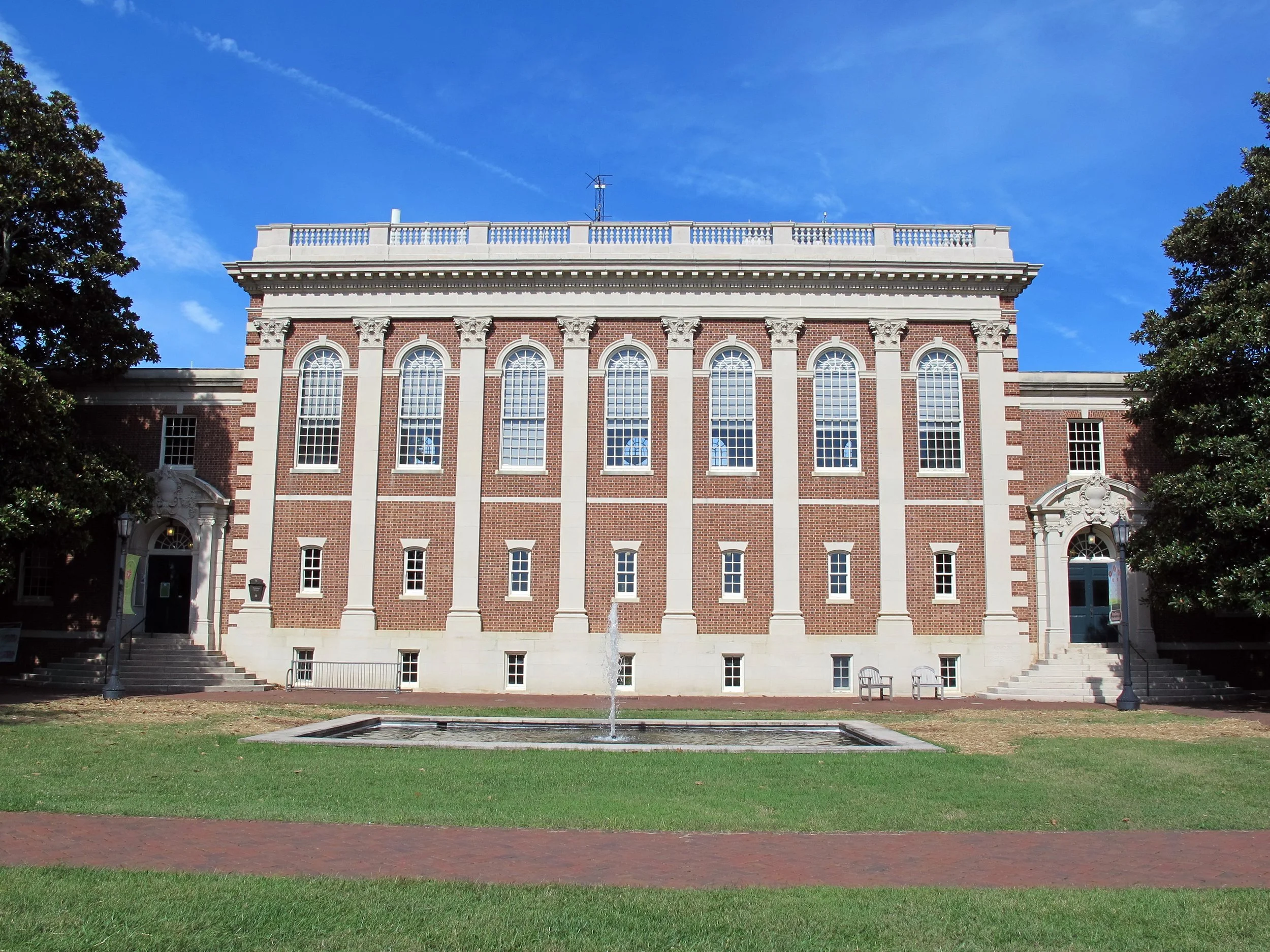 Sweet Briar College, Cochran Library — Sadler & Whitehead