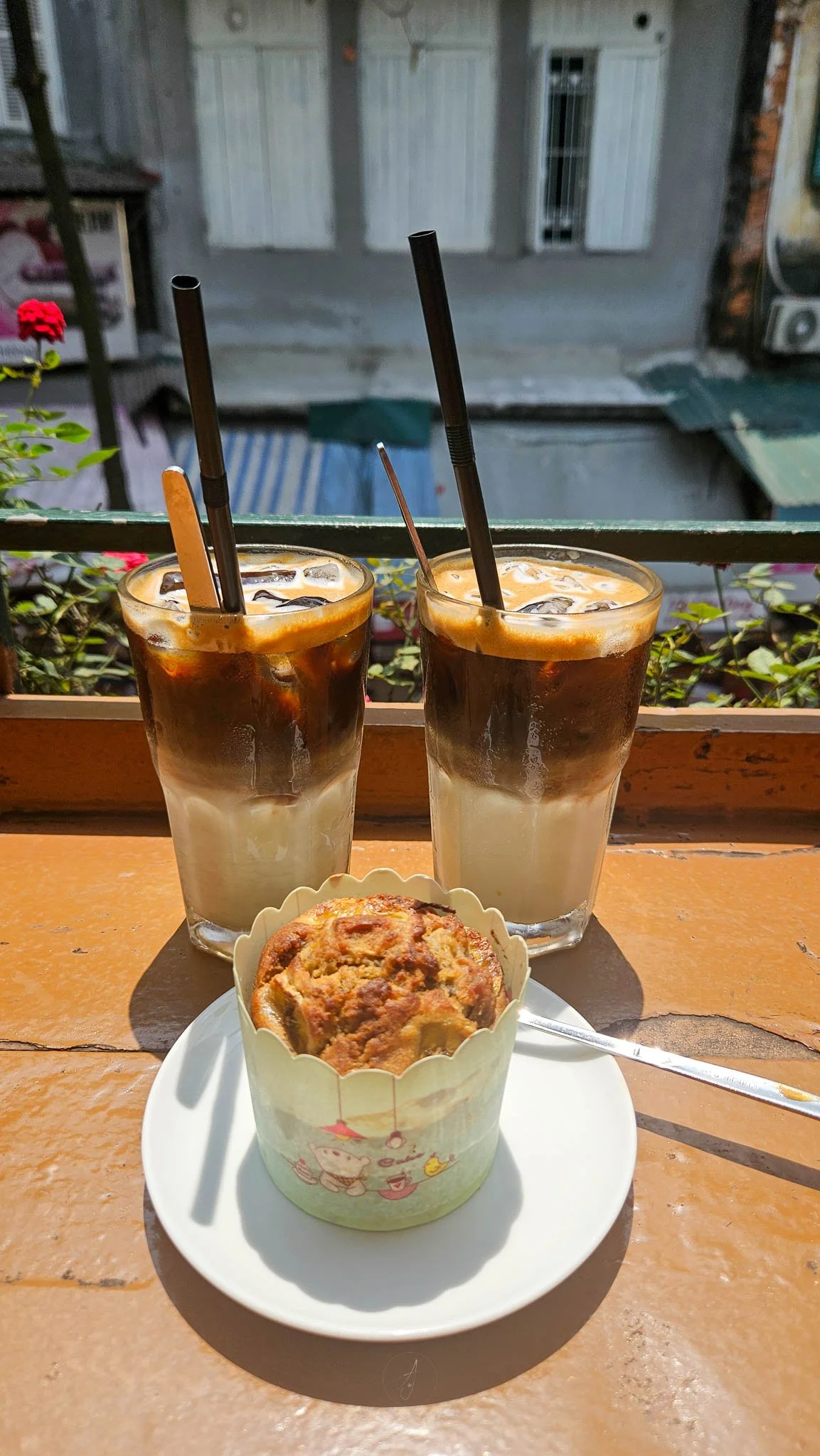 Drinking Coffee In Vietnam - A Guide To Vietnamese Coffee — Adventures ...