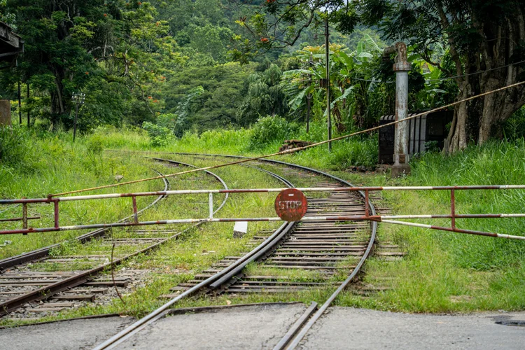 The Demodara Railway Loop - A Sri Lankan Railway Engineering Marvel ...