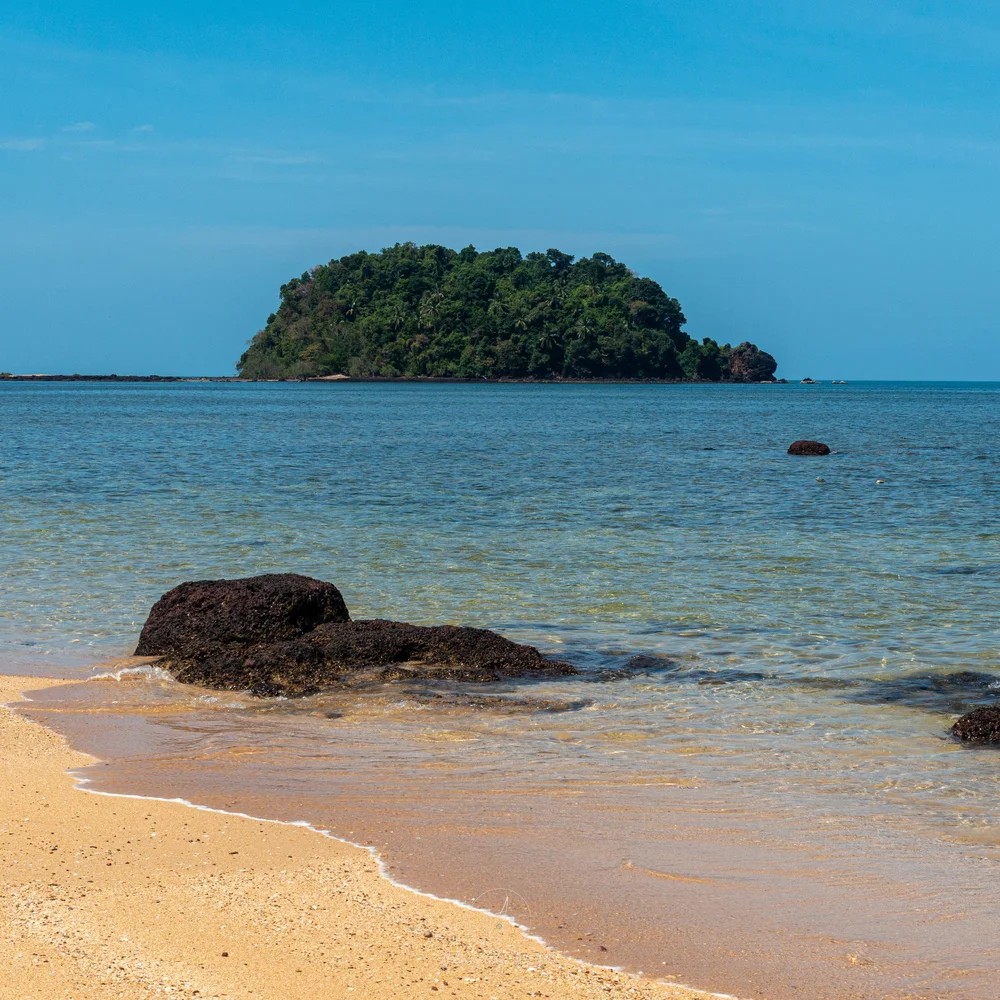 The Complete Travel Guide to Koh Libong — Adventures of Jellie