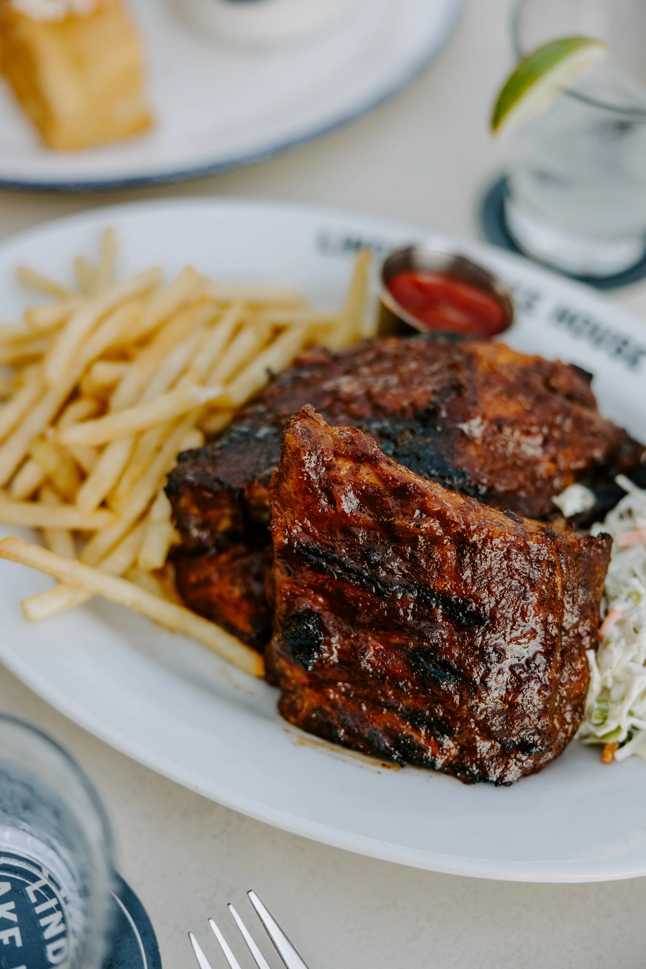 Best Restaurant Vibe in Cleveland | The Lakehouse