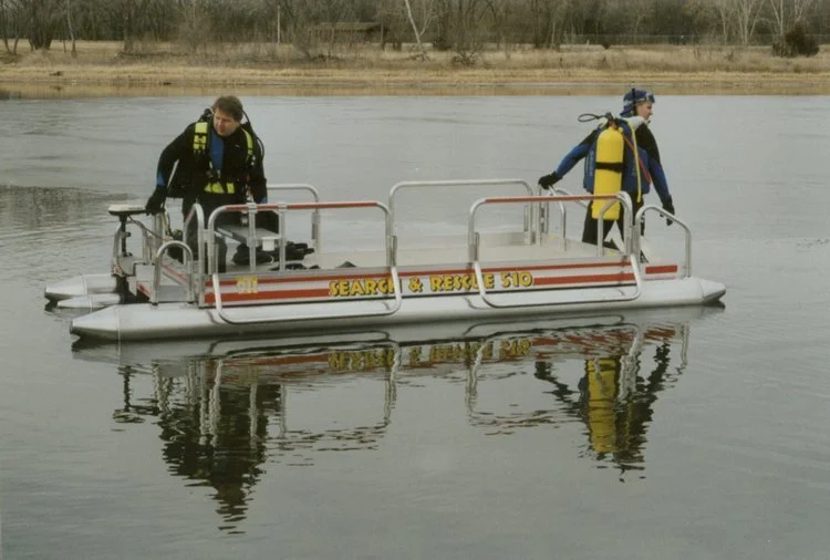 Small Pontoon Boats For Sale | Aluminum Mini Boats