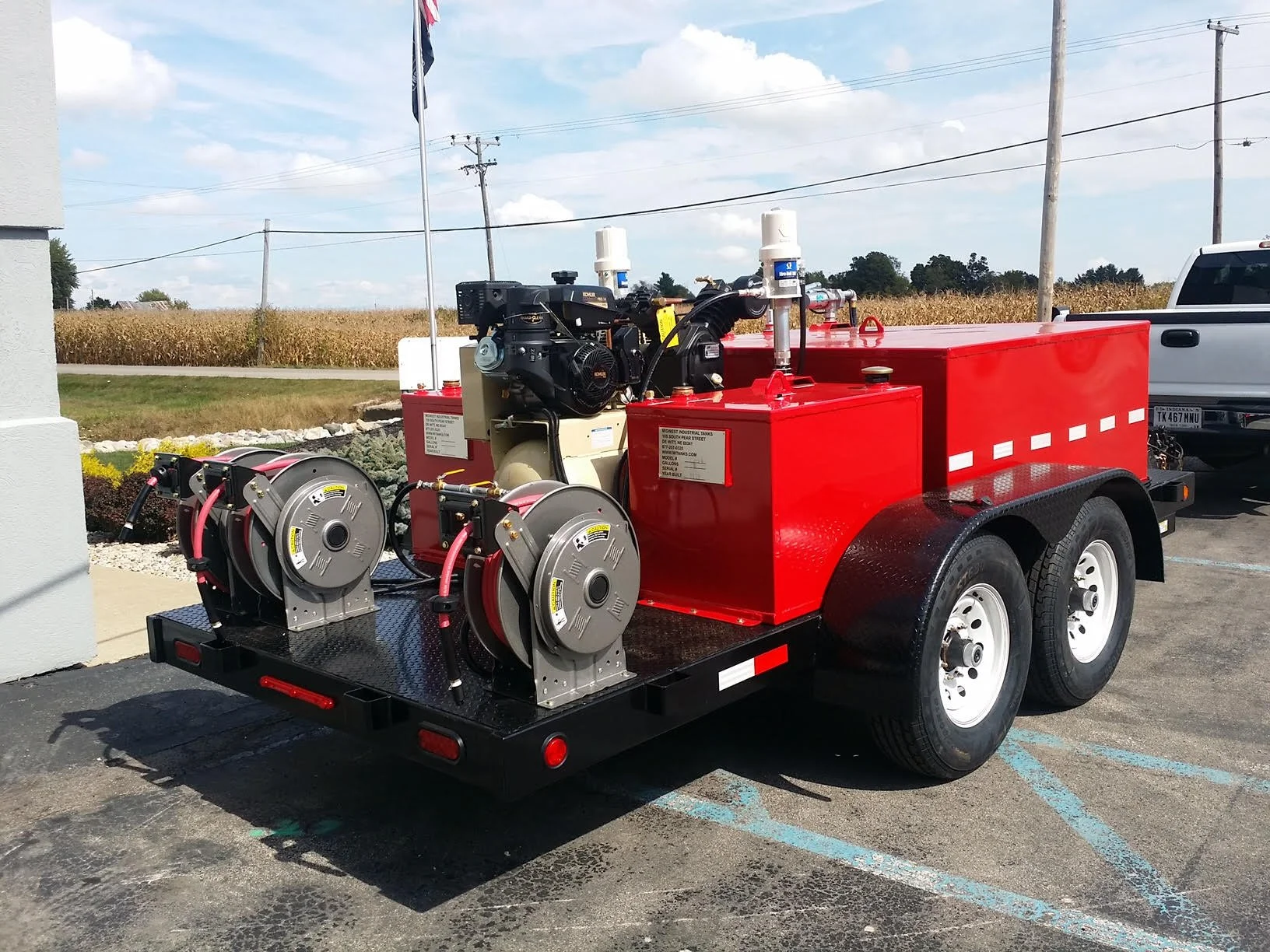 Small Fuel Tank Trailers | 100-990 Gallons Gasoline Tank