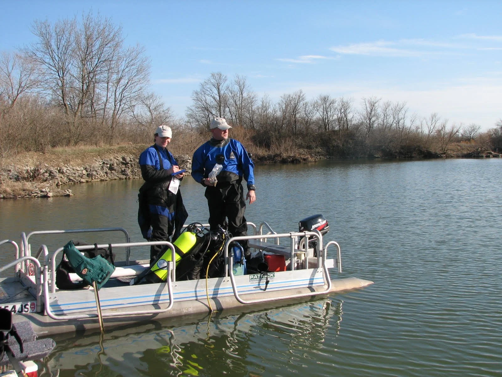 Small Pontoon Boats For Sale | Aluminum Mini Boats