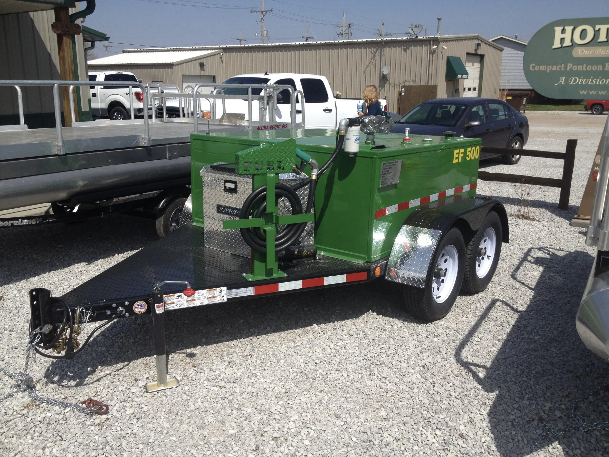 Small Fuel Tank Trailers | 100-990 Gallons Gasoline Tank