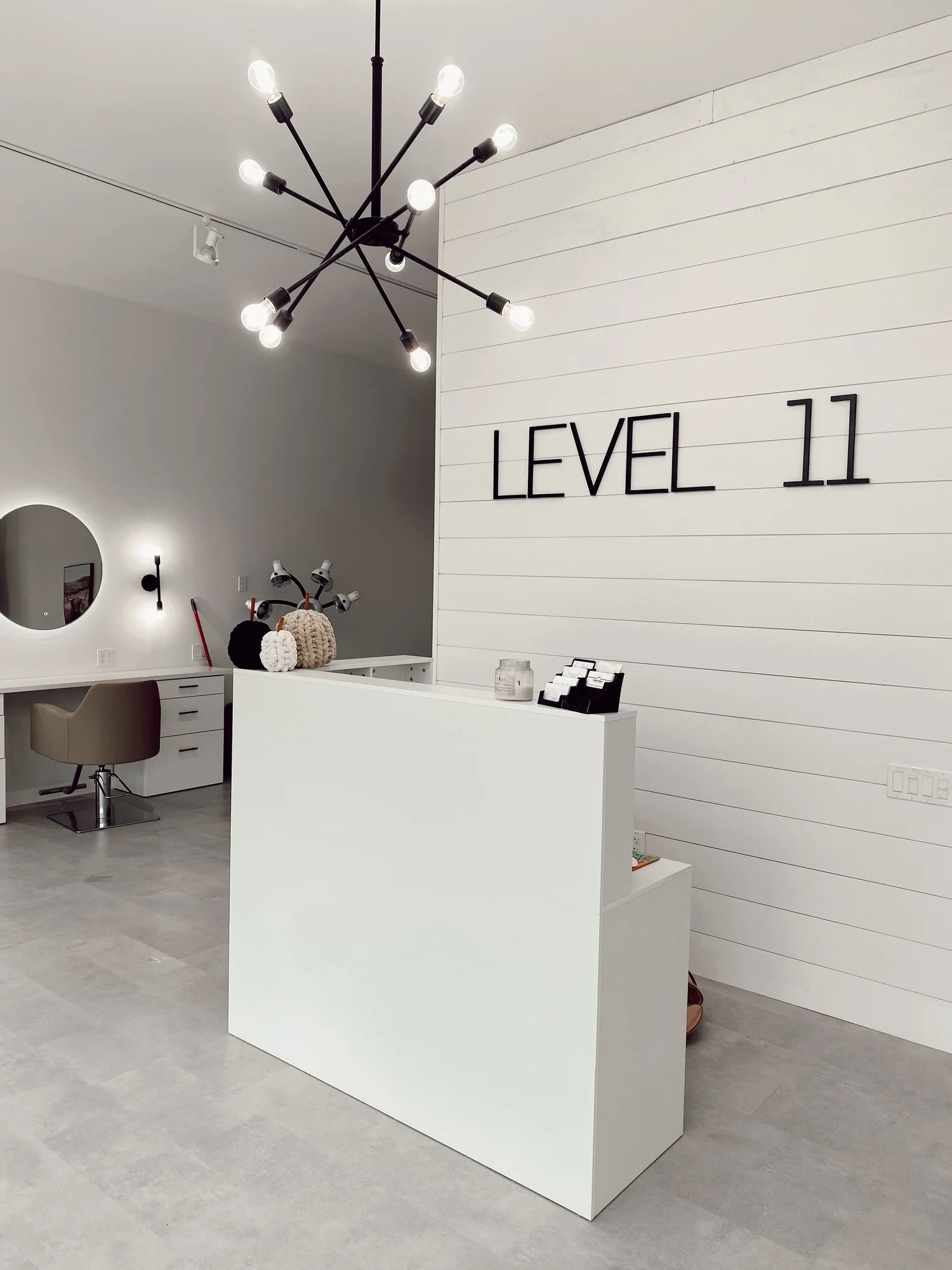 LEVEL 11 SALON