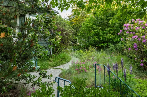 Ravenna Garden — Supernature