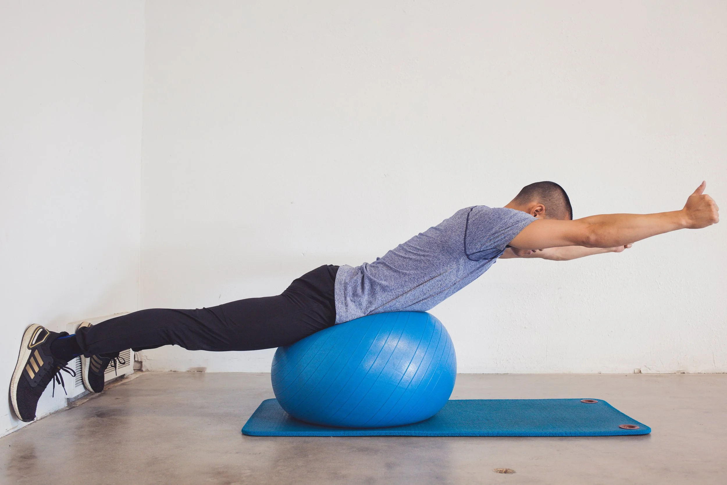 5 Postural exercises for surgeons — The Modern Surgeon