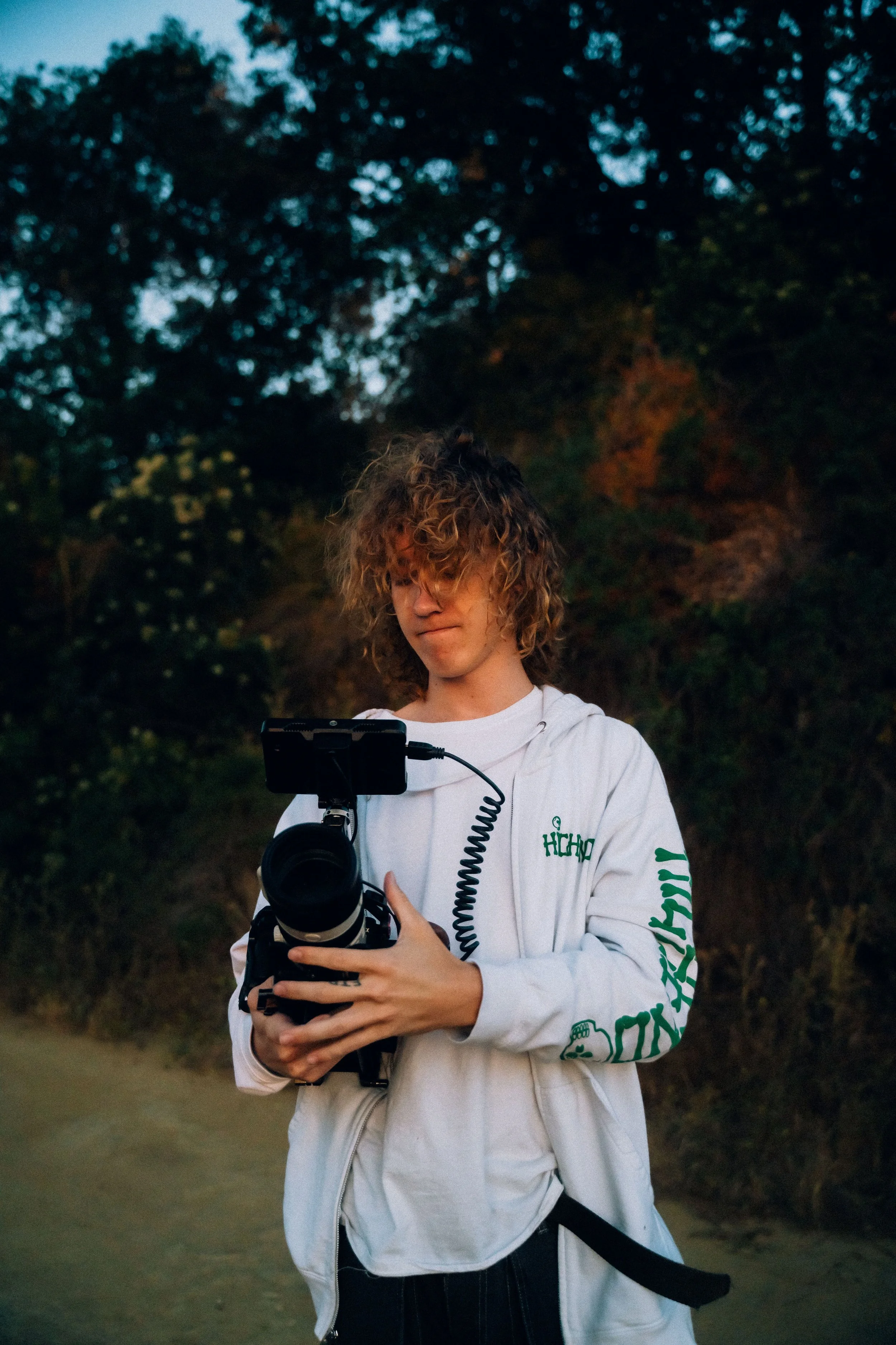 General 6 — MAKESHIFT PRODUCTIONS