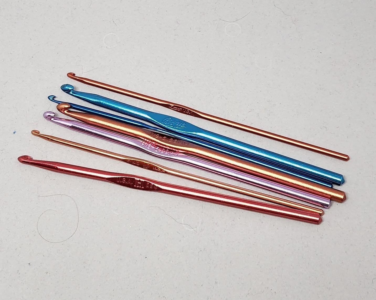 Mini Hook Set — A Twisted Picot