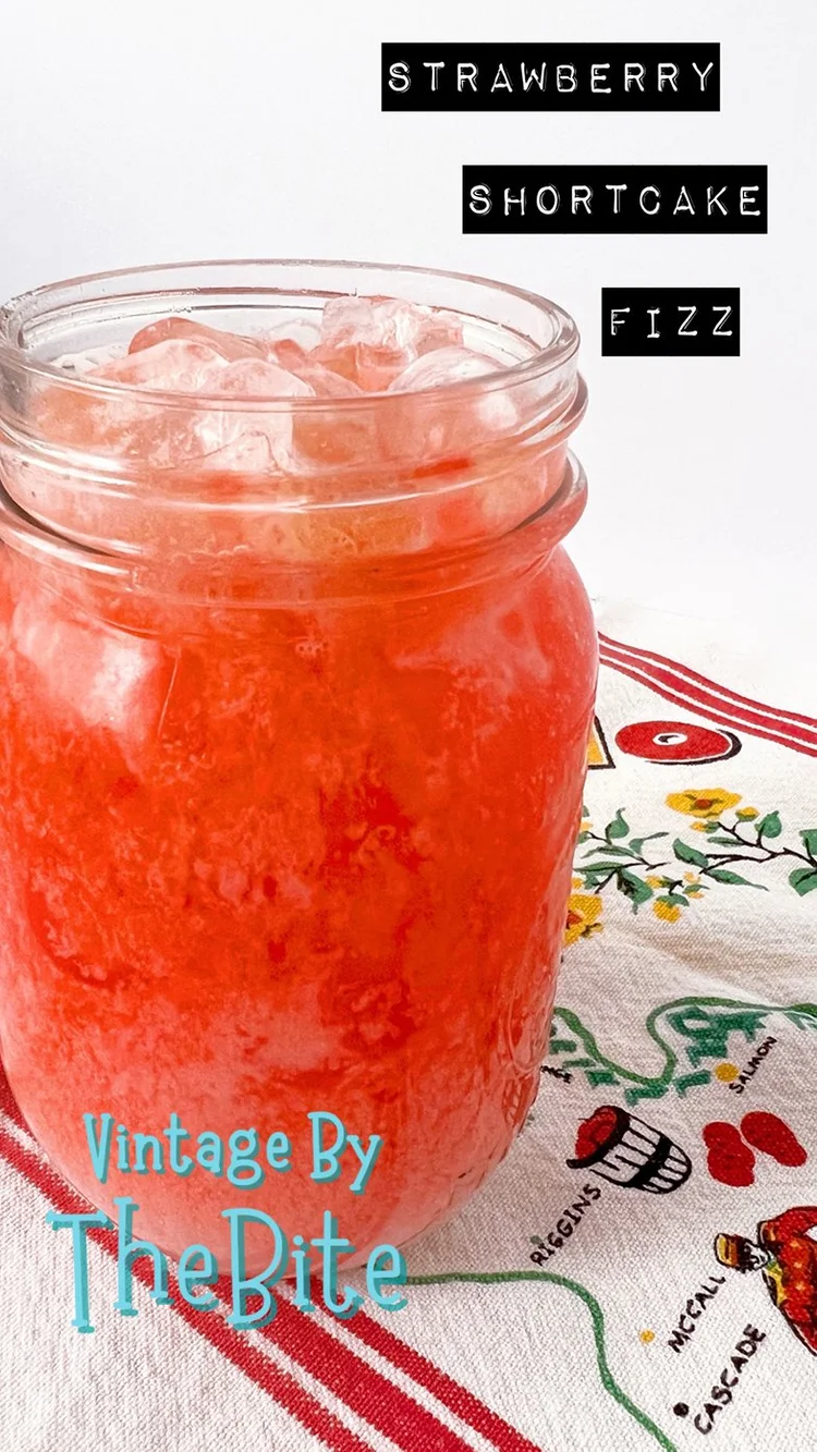 5 Spring Dirty Soda Combos to Try | Vintage-Inspired Fizzy Drinks ...