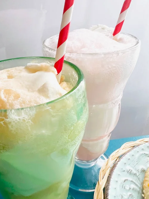 Diet Ice Cream Float Recipes | Retro Low-Sugar Treats — Vintage By the ...